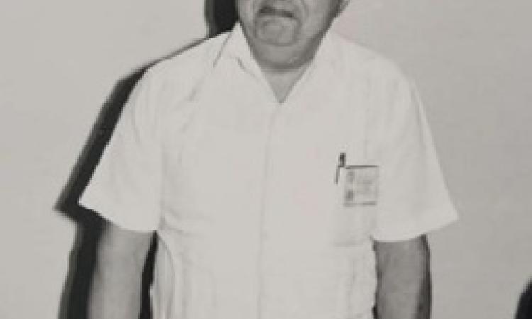 ¿Sabías que un día como hoy nació el Dr. Jorge Haddad Quiñonez ...